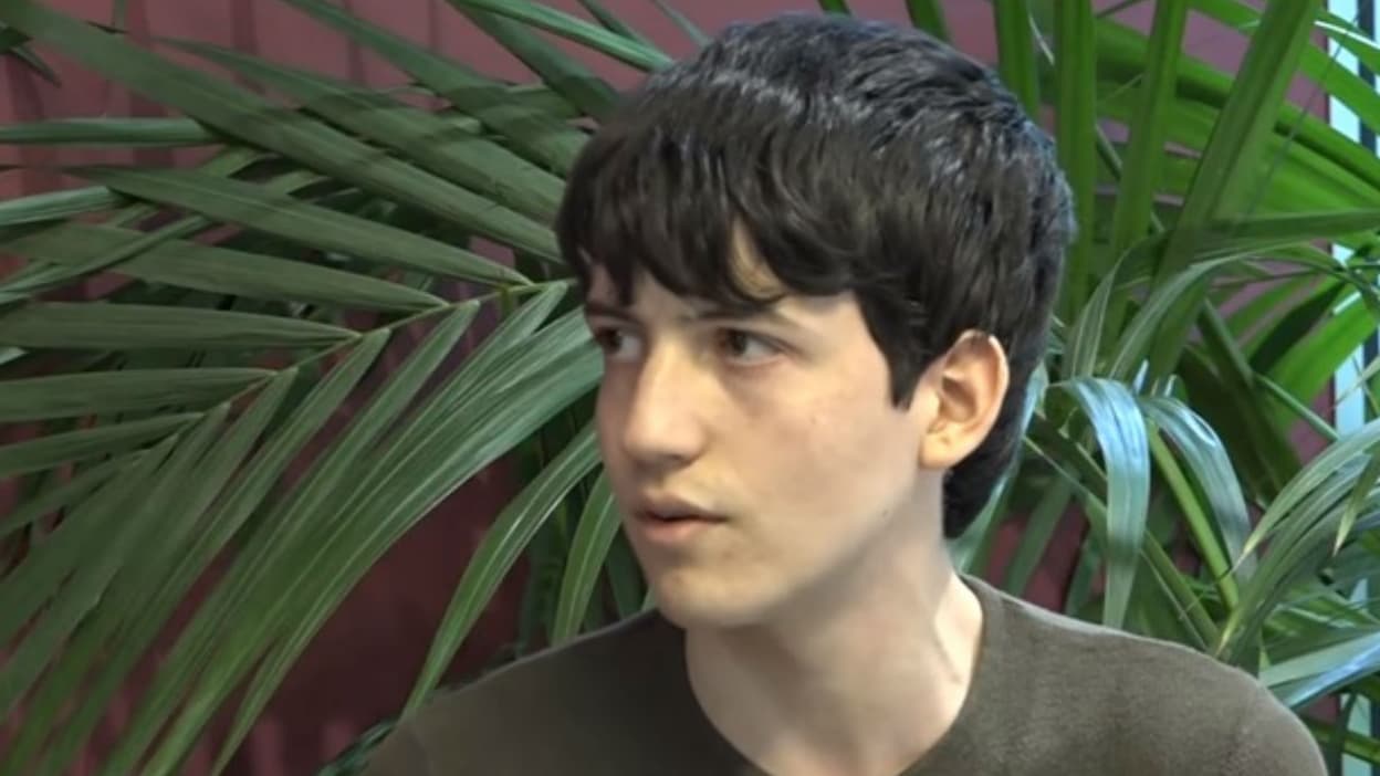 Hugo Sbai : Une Icône d'Excellence Académique et de Créativité dans l ...